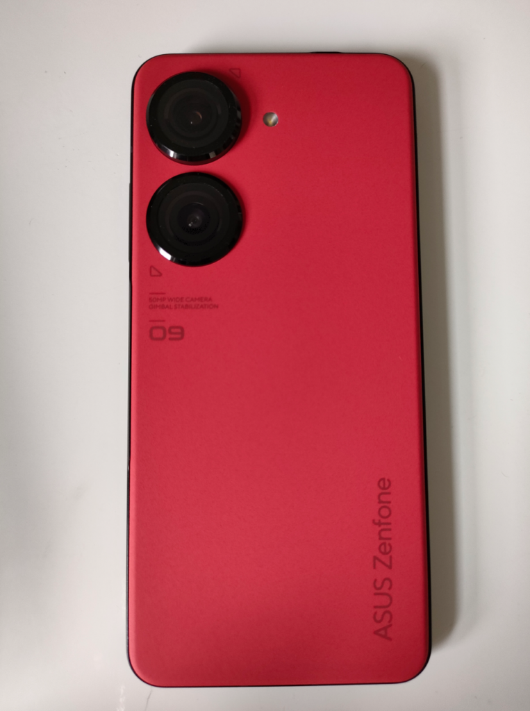 Zenfone9のケースとレンズフィルムを買ったら『映えた』話 - しんすまぶろぐ